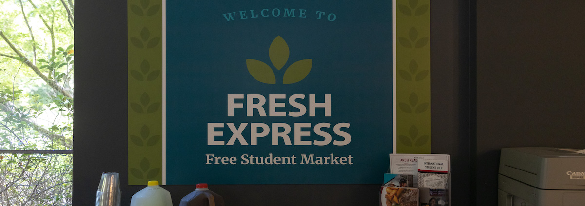 Fresh Express - free student market opens on campus