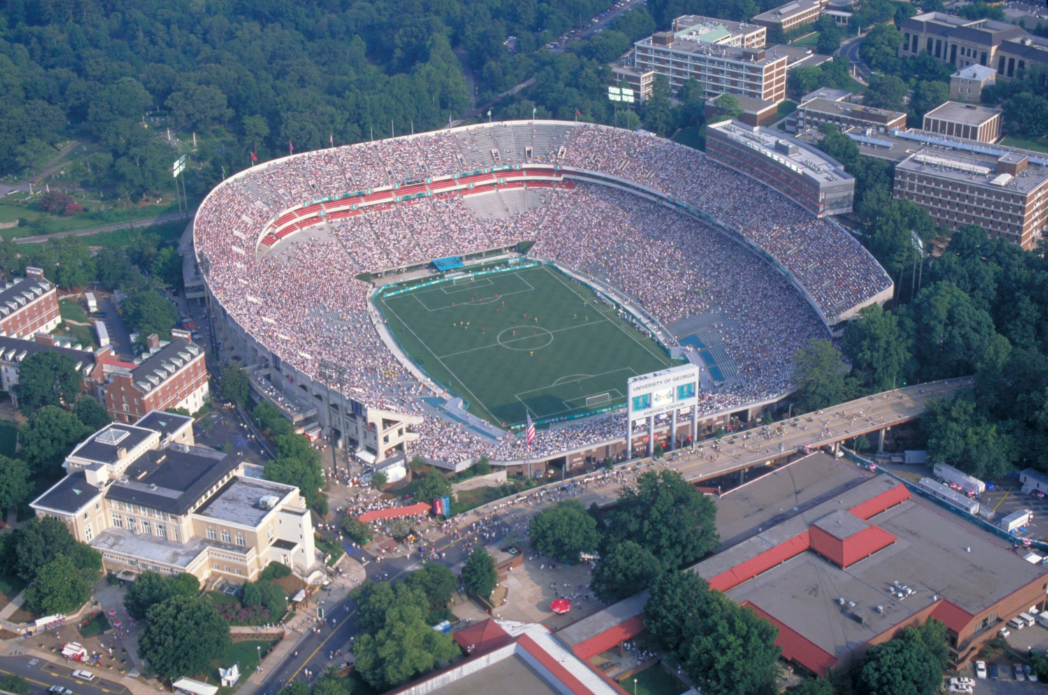 About, Behind and Between the Hedges - UGA Alumni