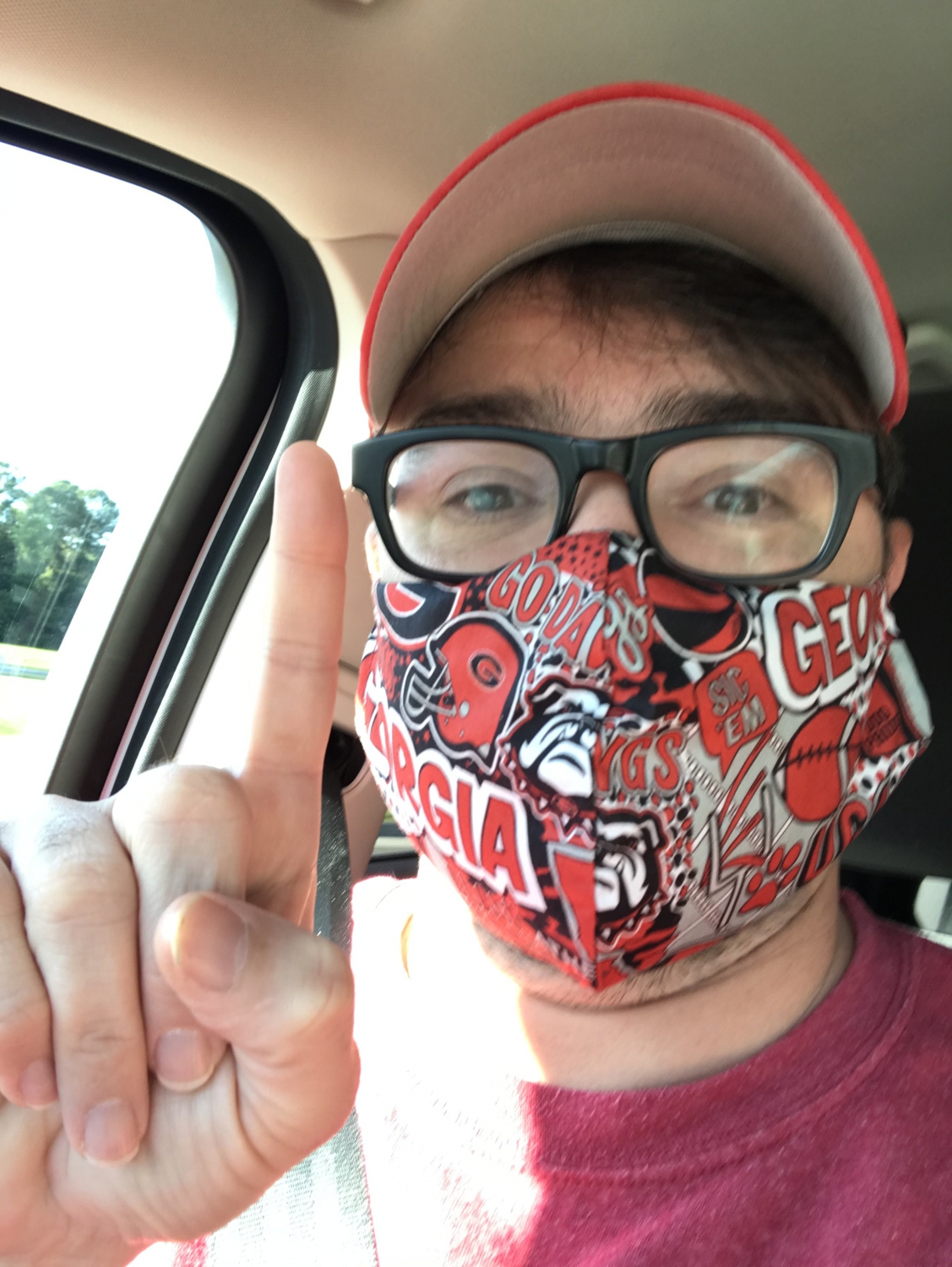 Submit a photo wearing a UGA-themed mask - UGA Alumni