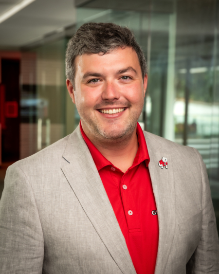 UGA Young Alumni - Bringing new bulldogs together.